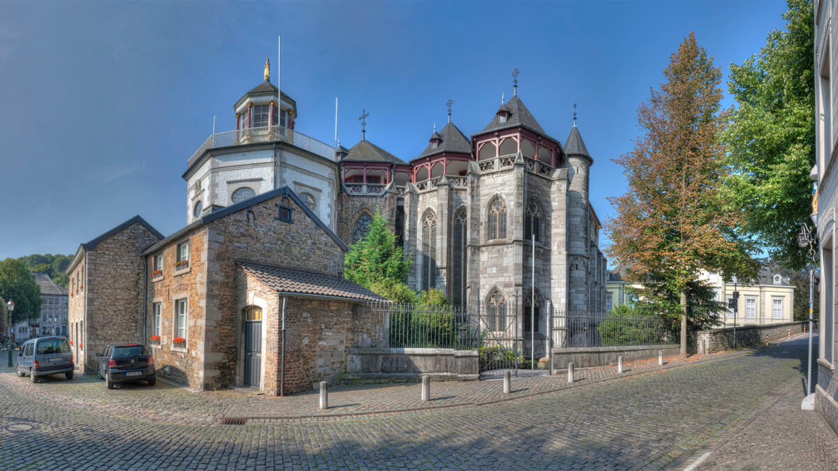 Father Albert Altenähr OSB – OSB DOT ORG